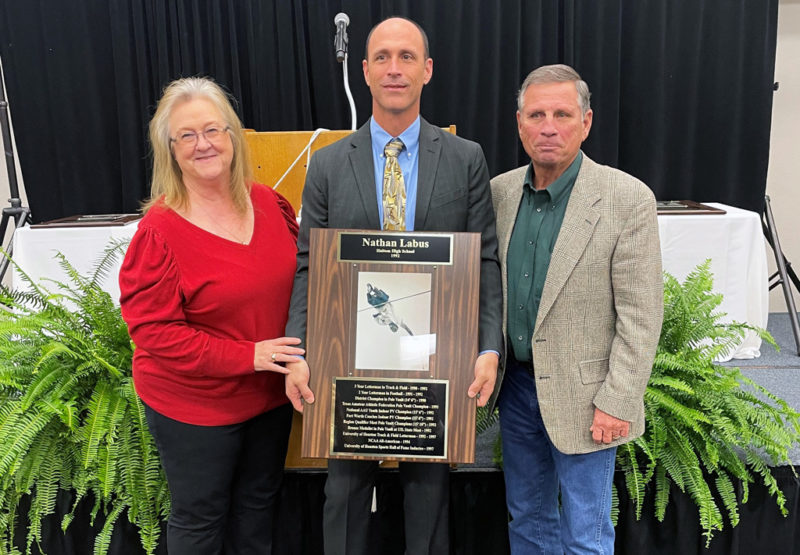 Signature Salute || Hall of Honor Acclaim for Eagle Championship Coach ...