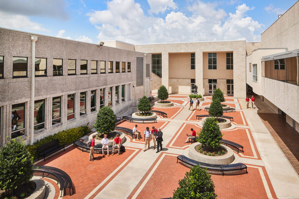 Apply to STH - Admissions - St. Thomas High School