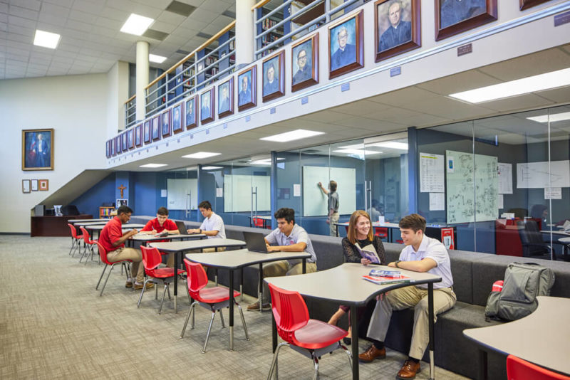 Apply to STH - Admissions - St. Thomas High School