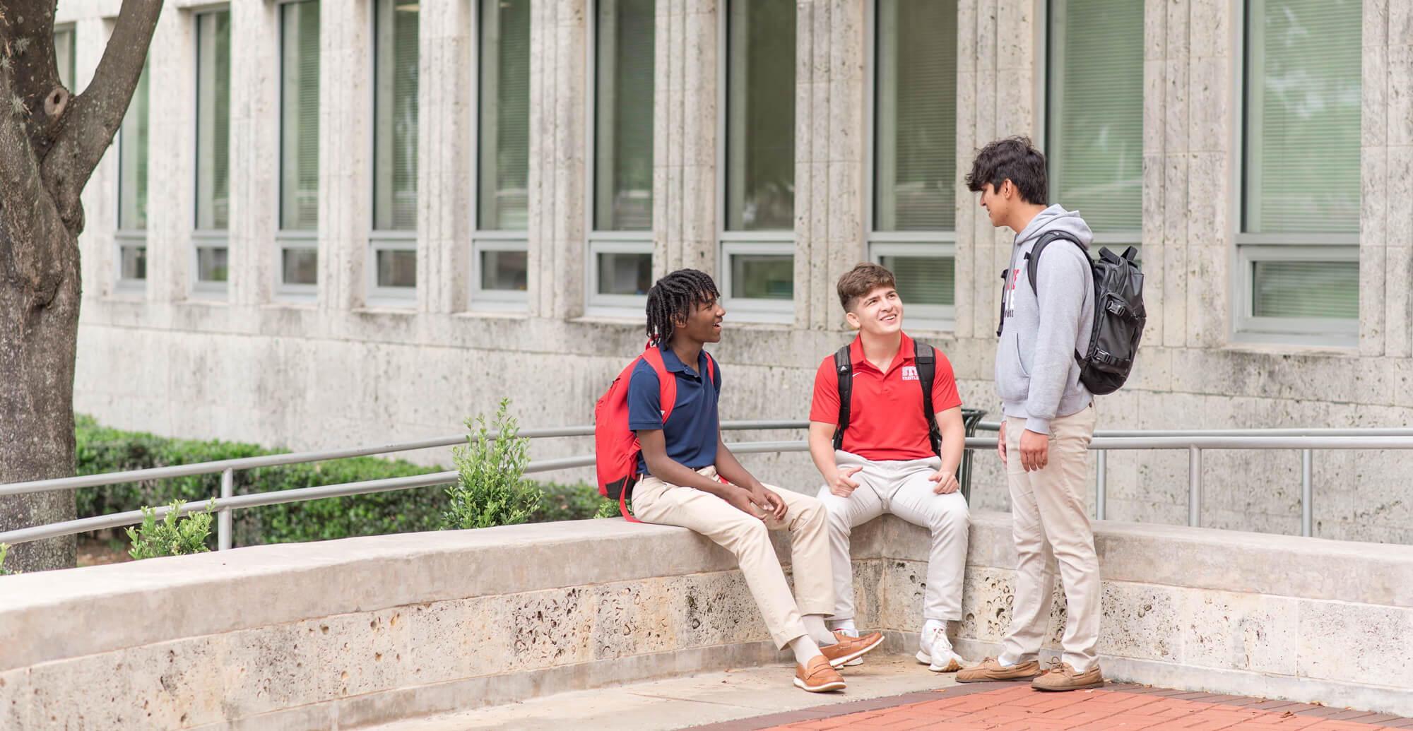 bg_incoming-students-4 - St. Thomas High School