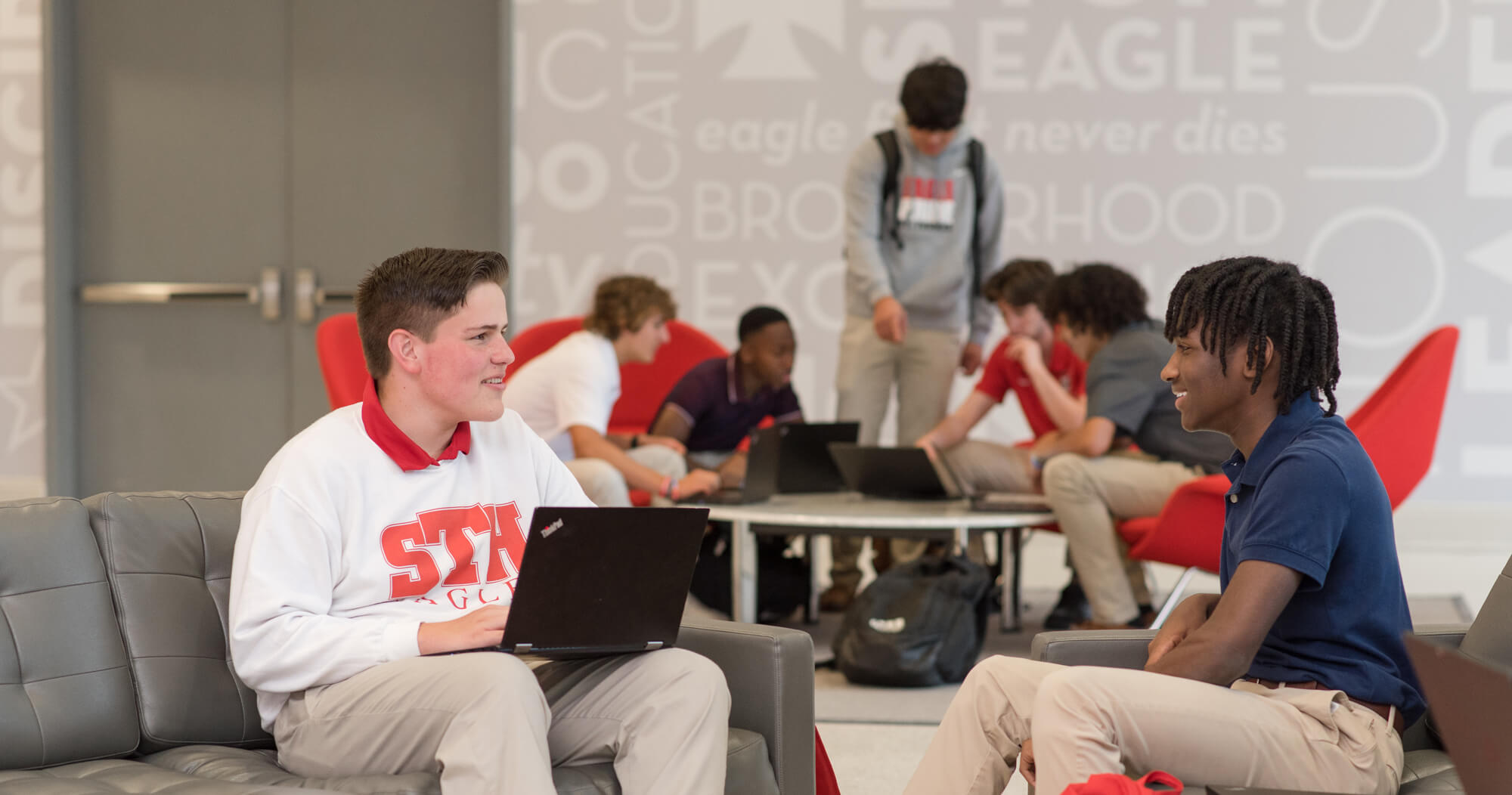 bg_incoming-students - St. Thomas High School