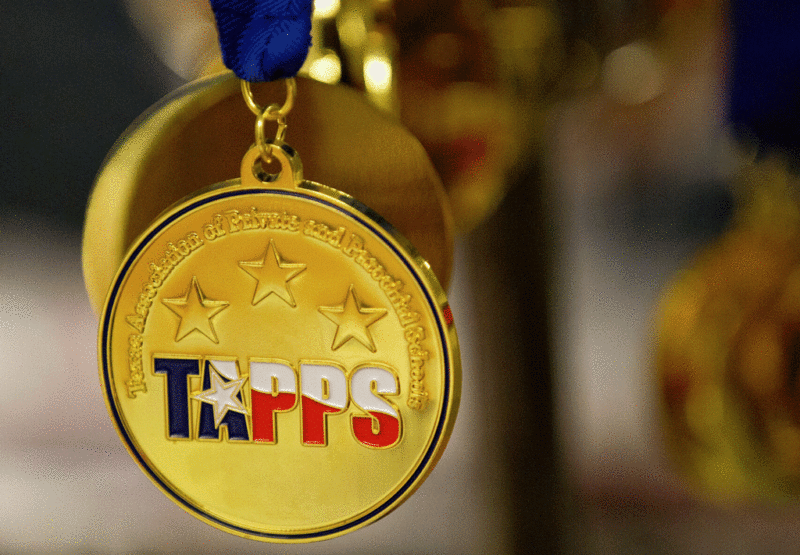 tapps-medal - St. Thomas High School
