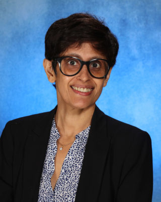 FAC_Mamnani_Deepika - St. Thomas High School